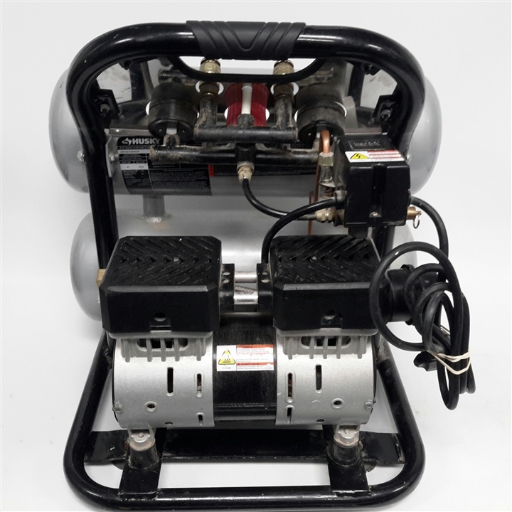 Husky 4.6 gallon air compressor store