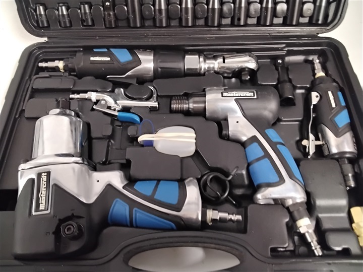 Hock Shop Marketplace | MASTERCRAFT AIR RATCHET TORQUE WRENCH SET